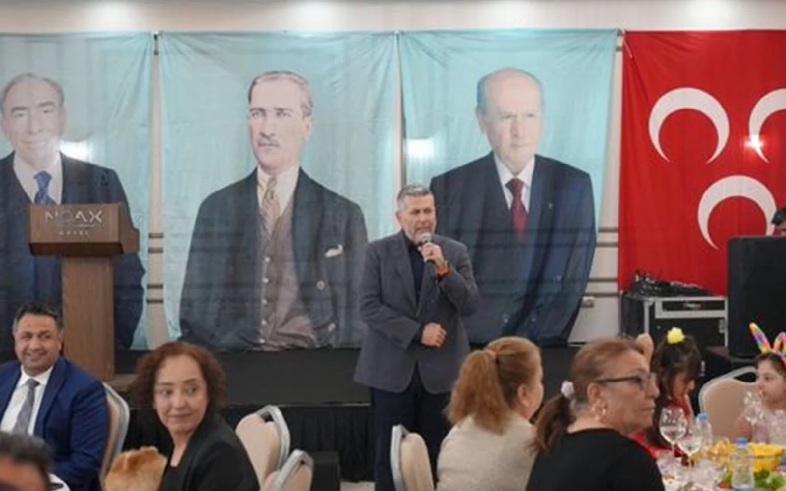 MHP Mersin Milletvekili adayı Dr. Levent UYSAL hayvanseverlerle Pazar kahvaltısında buluştu ...